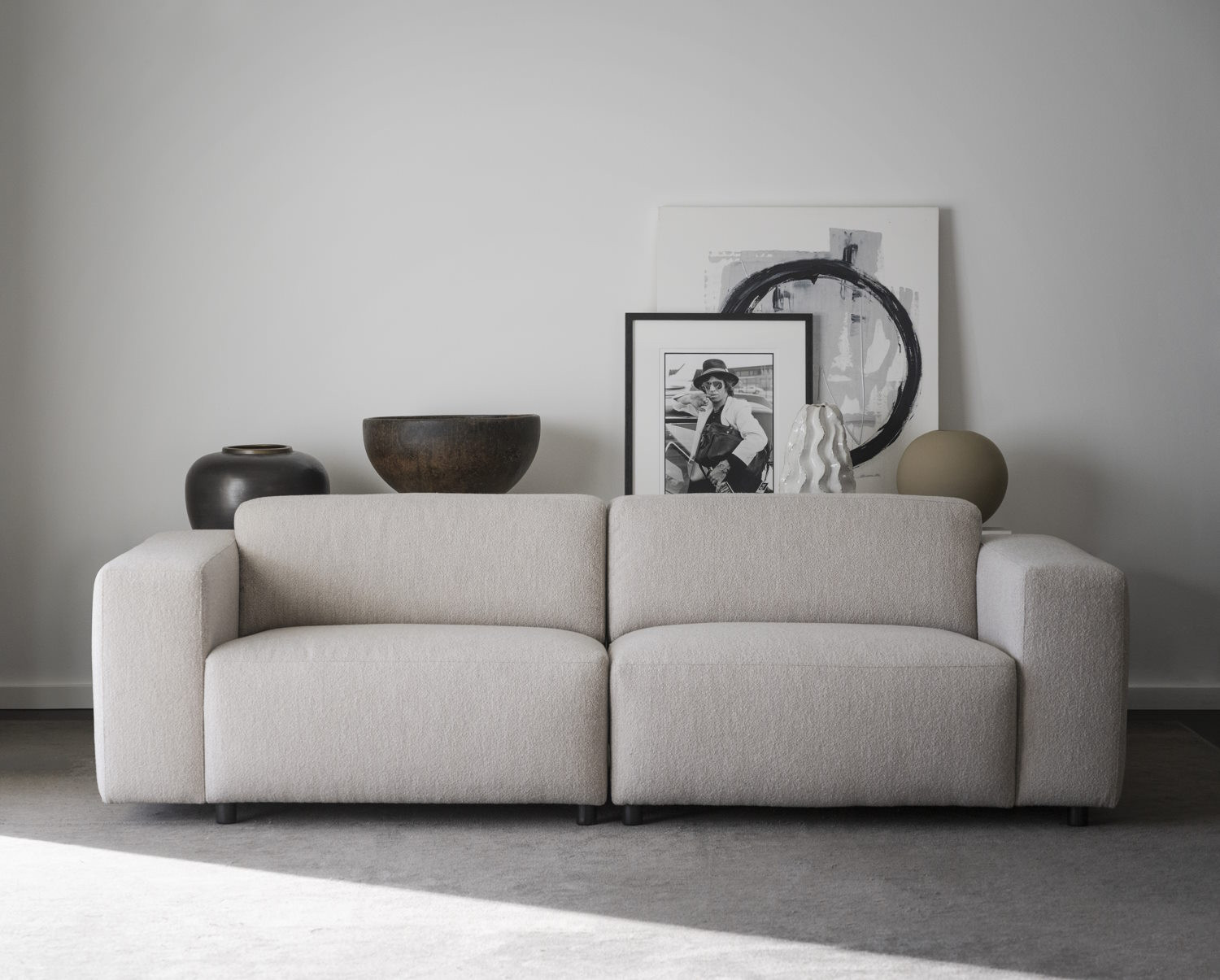 Rowico Willard 3-istuttava sohva 236 cm vaalea beige - Kaluste-Kaverit Verkkokauppa